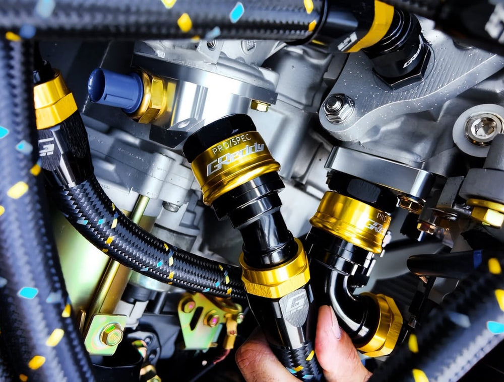GREDDY PRO/SPEC 90 DEG. QUICK-RELEASE HOSE END(s) - BLACK/GOLD - (1286